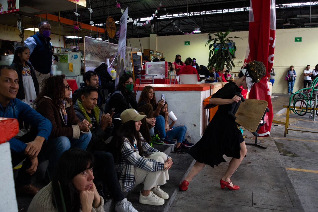 Presentan coreografías de danza en pasillos del Mercado El Chorrito ...