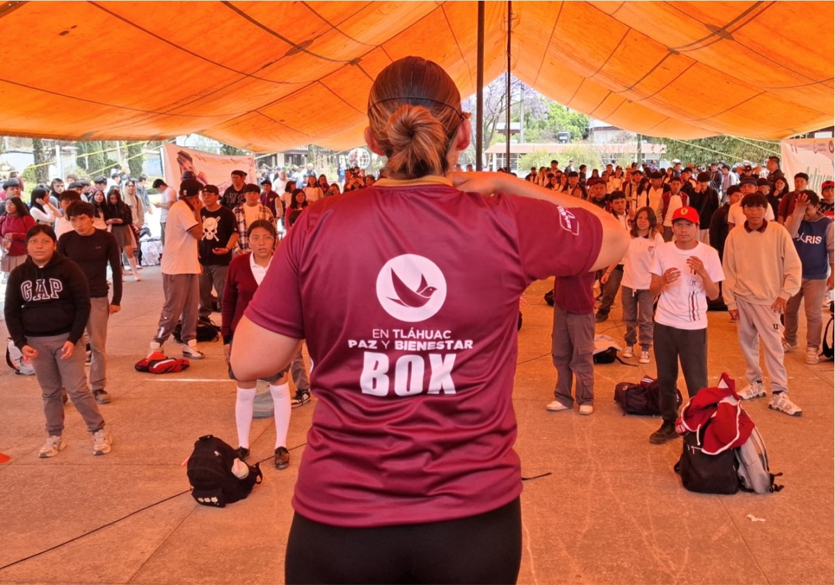 Clase de Box en CETIS 1~Tlaltenco para saber cómo noquear las ...